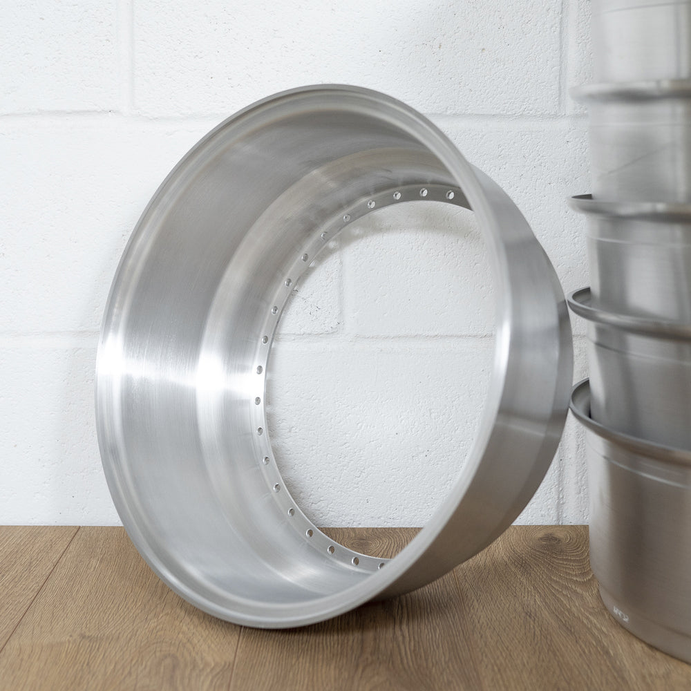 SSR - Outer Wheel Lips and Inner Wheel Barrels