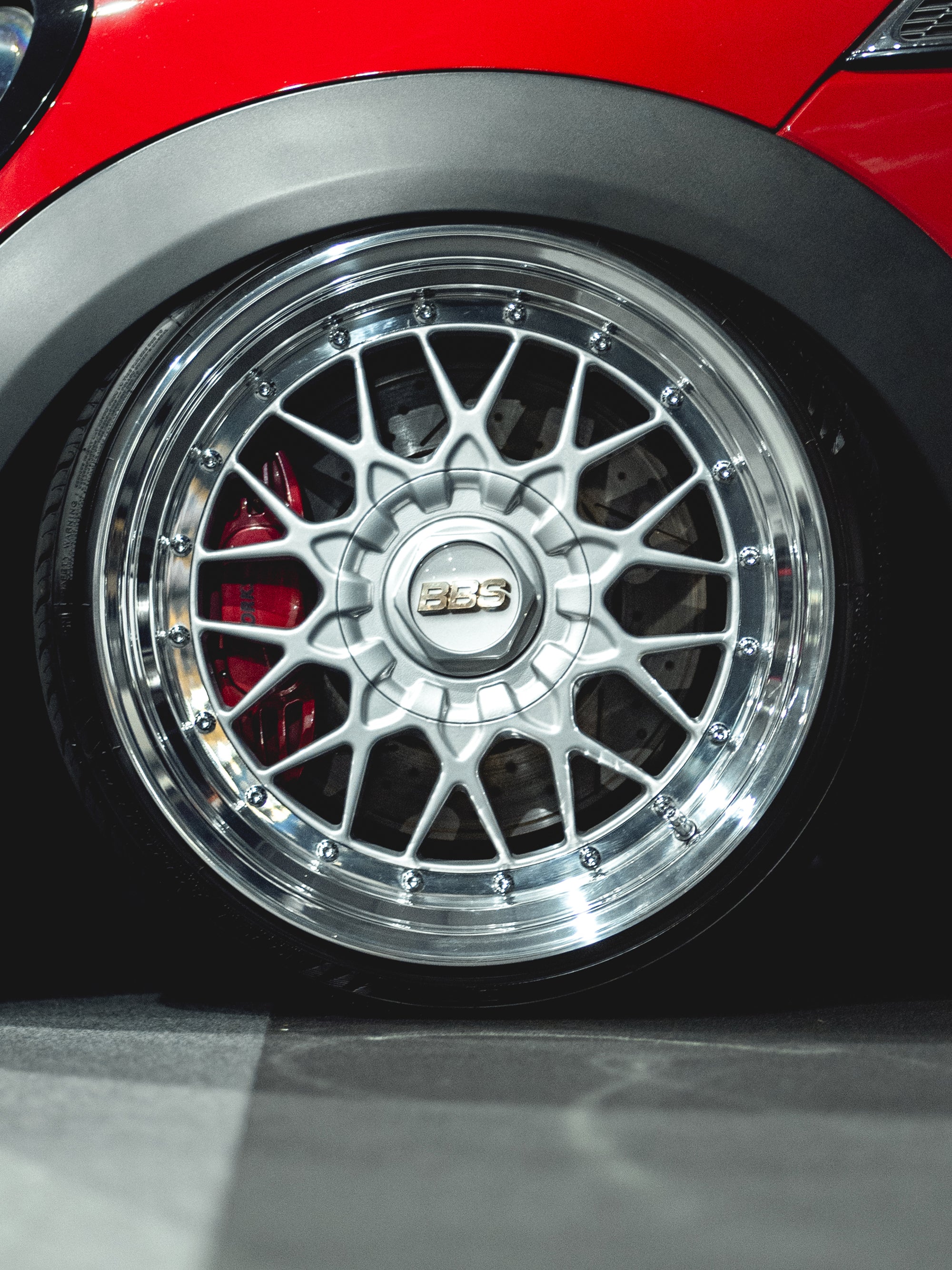 SRR Hardware - Specialist in Three Piece Wheel Hardware